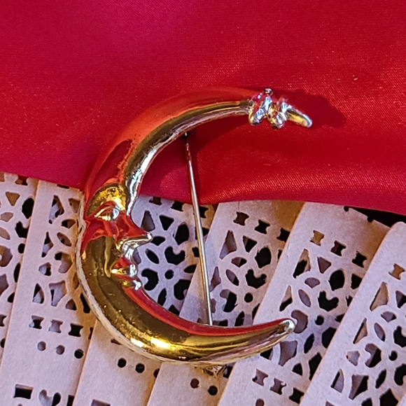 Vintage | Jewelry | Half Moon Brooch Pin Gold Tone | Poshmark